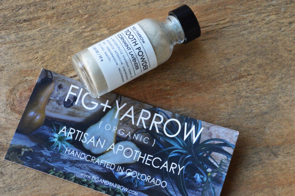 [PRODUCT REVIEW] FIG + YARROW Tooth Powder in Cornmint Lavender
